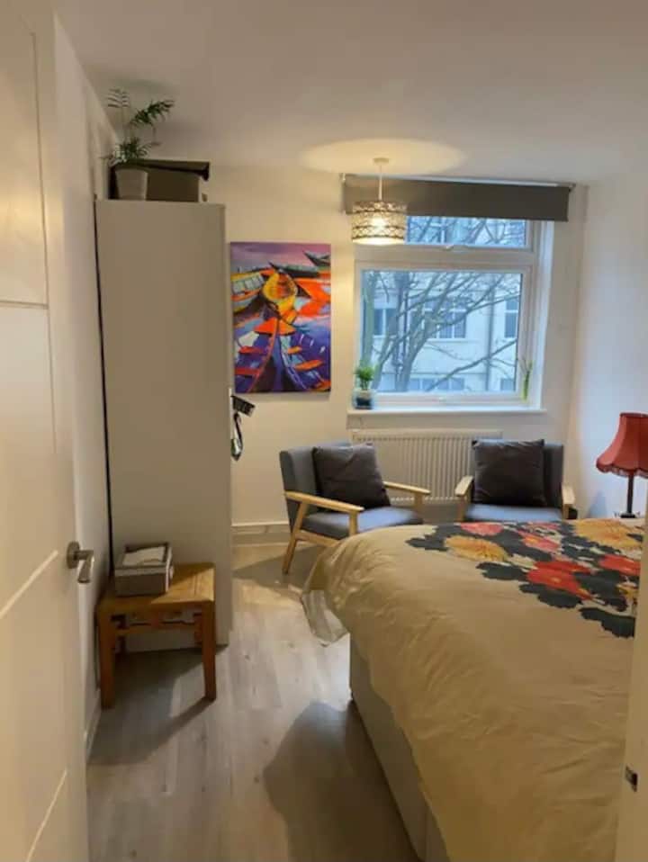 Spacious One Bedroom Flat In Central London - London