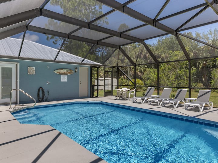Pool Paradise! Heated Pool, Poolsidetv, Pool Table - Sebastian, FL