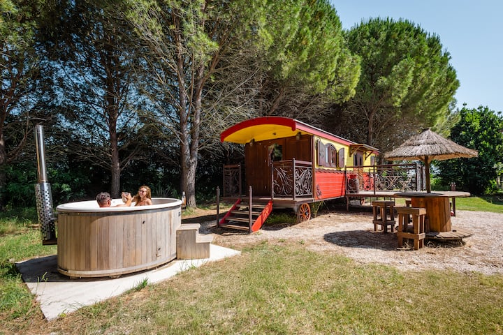 Roulottes Authentiques Et Chics En Camargue - Camargue