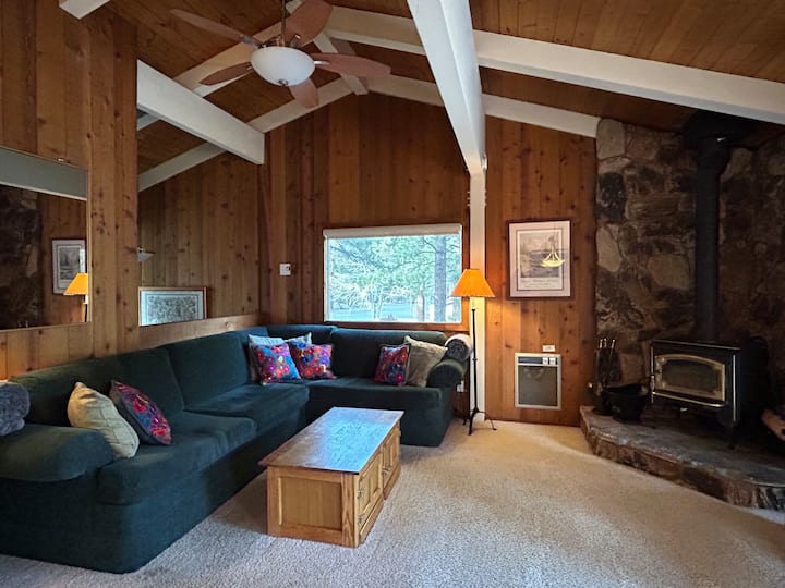 Pet-friendly Park-like Townhome In Central Mammoth - Mammoth Lakes
