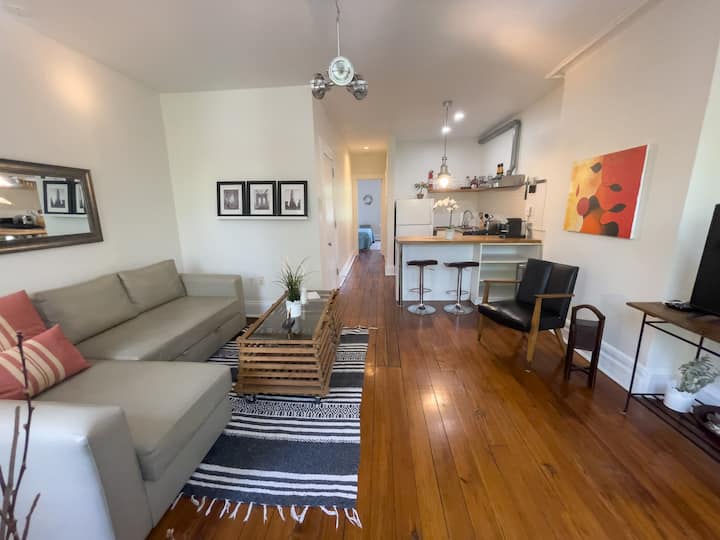 Guest Suite In A Bright Renovated Brownstone - New York City