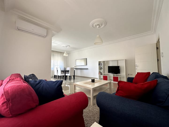 Modern Spacious 2-br In The Heart Of Amman - Amman