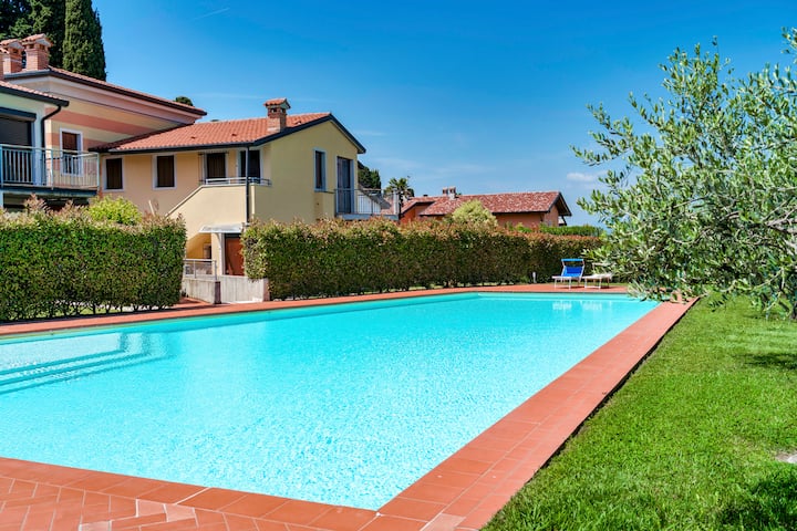 Regarda Hübsche Wohnung Miralago In Lazise Mit Privat Garten, Pool, Hunde Sind Herzlich Wilkommen. - Lazise sul Garda