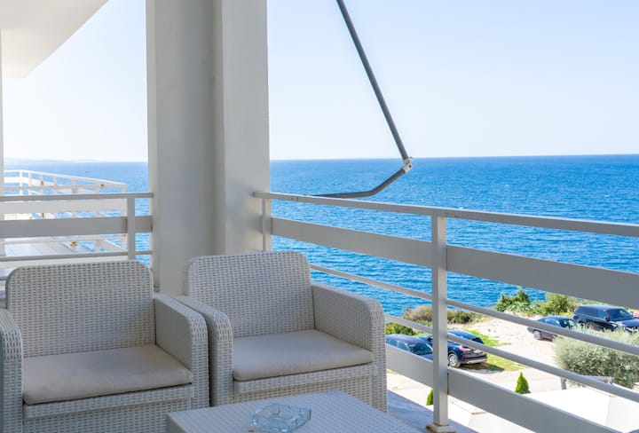 Saranda, Seafront 1 Bedroom Apartment 72 M2 - 사란더