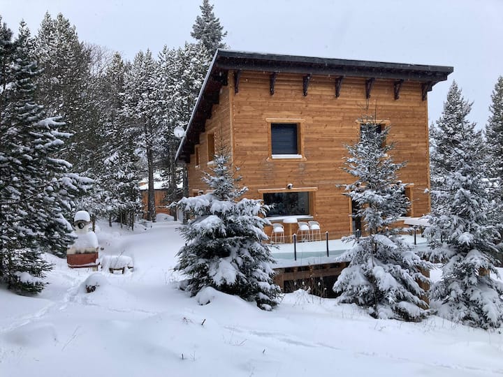 Authentique Chalet Cerdan Au Coeur De La Forêt - Font-Romeu-Odeillo-Via