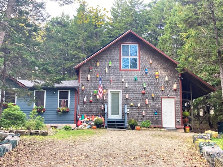 Southwest Harbor Hideaway In The Woods Of Acadia - Acadia National Park