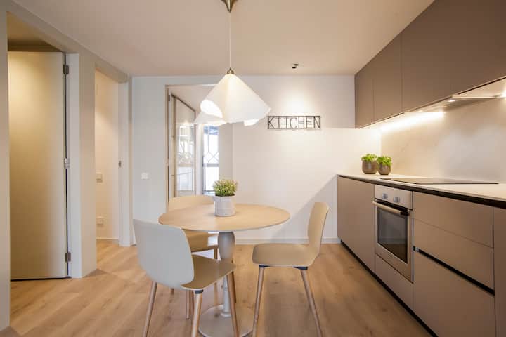 Gala - Gracia And Sant Gervasi Hutb-0052244 - Barcelona