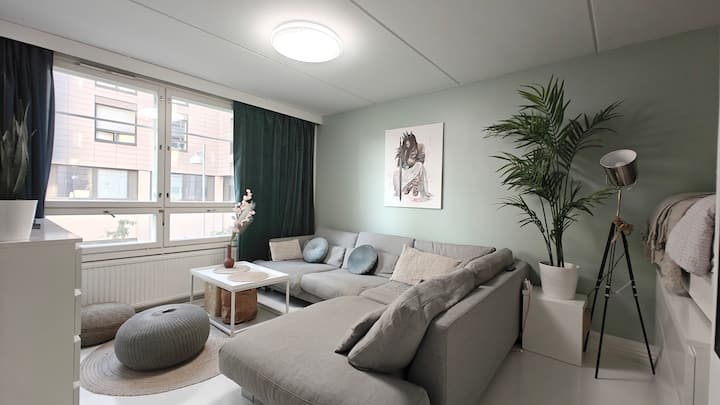Central Studio With Balcony By The Sea - Parking! - Helsinki