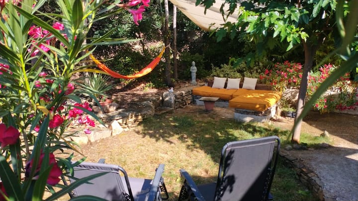 " Coeur De Châtaigne " - Olargues