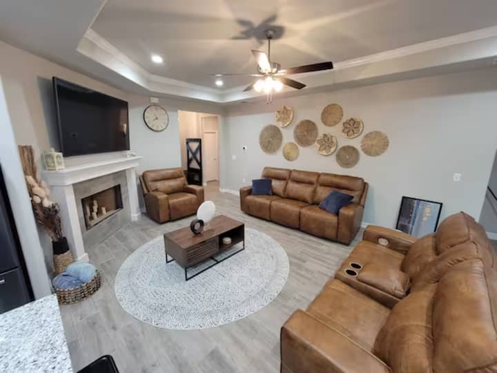Family-friendly Stylish Home 10 Mins To Beaches - Corpus Christi, TX