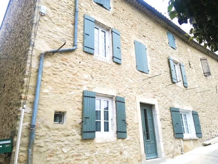 Maison De Charme 120m² Avec Jardin - Bourg-Saint-Andéol
