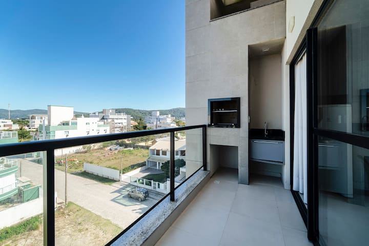 Apartamento Com Vista Para A Cidade - Bombinhas