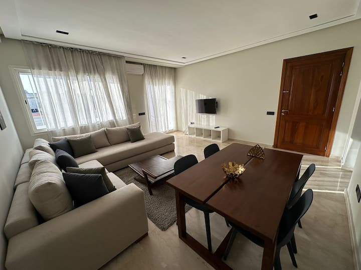 Central And Sunny Appartement - Casablanca