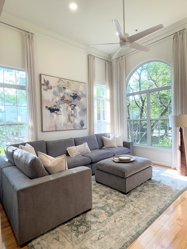 Hidden Gem - Peaceful, Luxury Living - Entire Home - Reston, VA