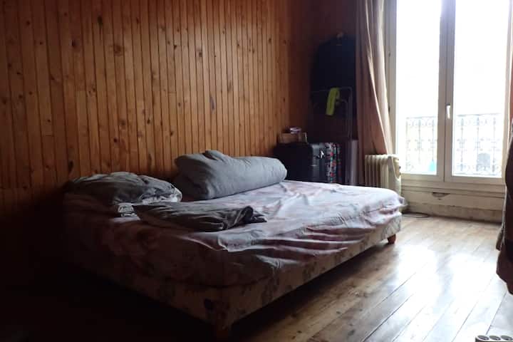 Chambre Chez L'habitant à 12 Min De Bercy Arena - París