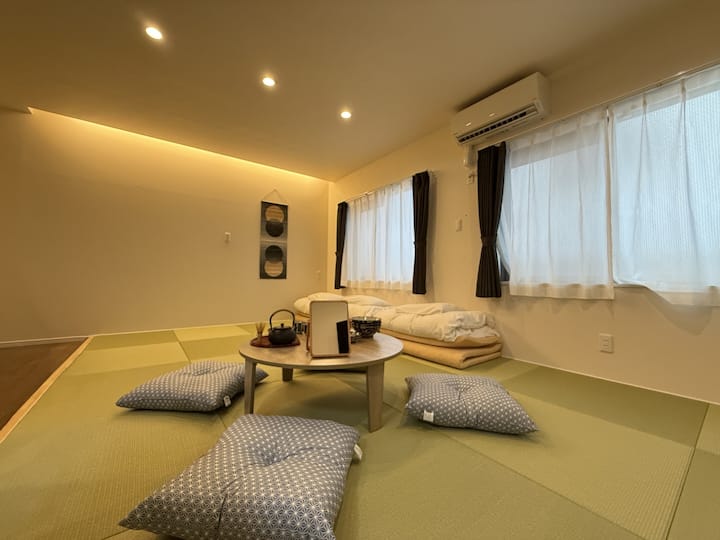 【畳の宿 那覇壺屋】和室コンド ~5名仕様~ - Naha