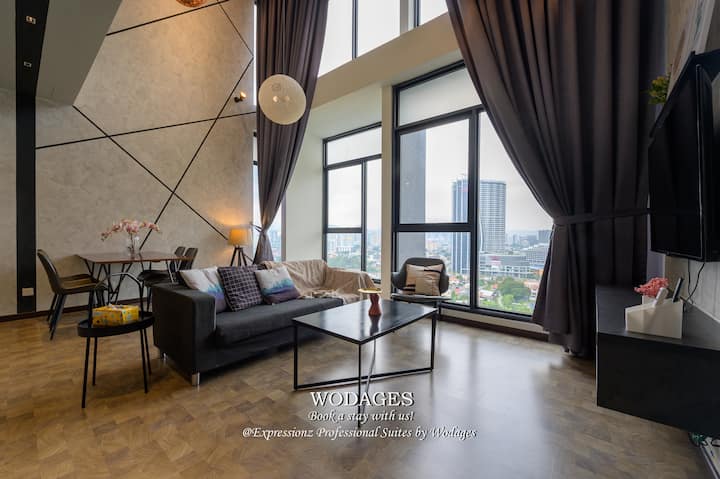 55" Smart Tv- Netflix - Klcc View-bath Tub - Mrt - Kuala Lumpur