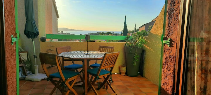 Golfe De Sttropez  Vue Mer 2 Chambres Clim Parking - Cavalaire-sur-Mer