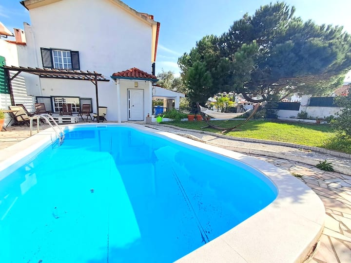 Digitalnomad Surfhouse/pool(5minbeach/20minlisbon) - Almada