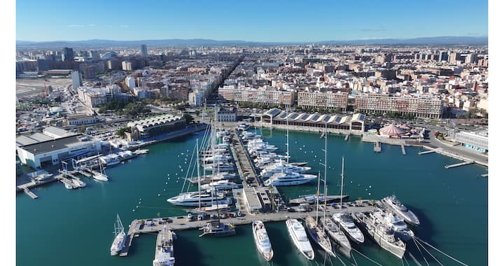 Casa Junto A La Marina Real. Playa - Valence en Espagne