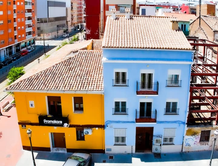 Casa Junto A La Marina Real. Playa - 발렌시아