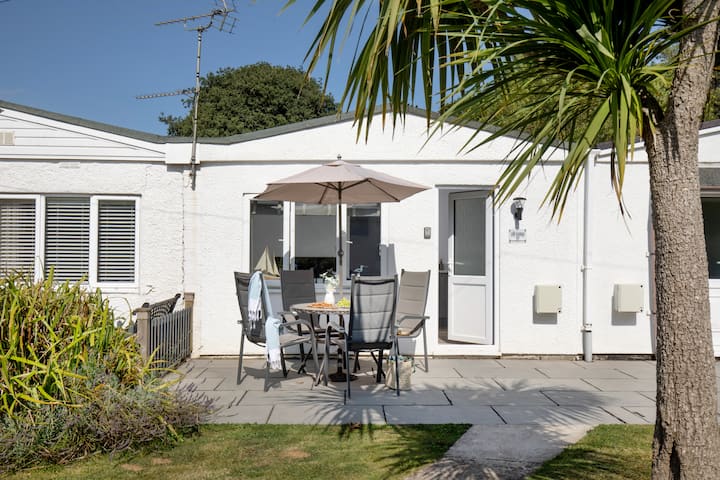 Little Greenway Holiday Bungalow - Brixham