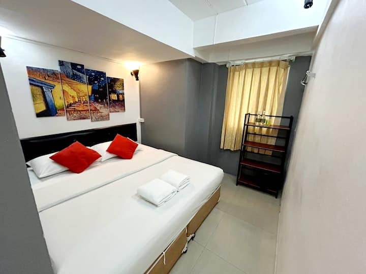 Khaosan Art Hotel Budget Room - Bangkok