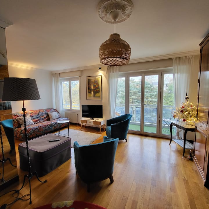 Métro Gare D'oullins, Grand Appartement 3 Chambres - Lyon