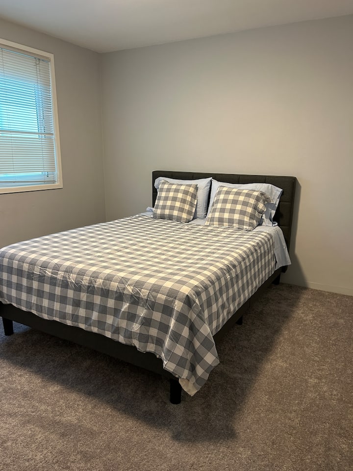 Top Floor Centrally Located 1 Bedroom Apt, Pa - Menlo Park