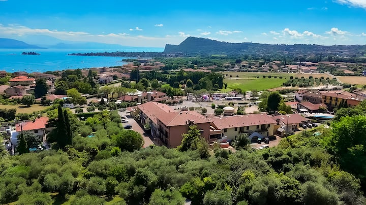 Donna Silvia Holiday Apartment N.1 - Manerba del Garda