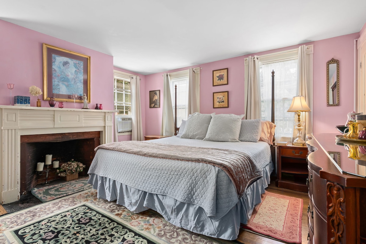 Henry Derby House - Houses for Rent in Salem, Massachusetts, United ...