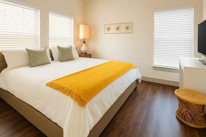 1br/1ba Urban Getaway Spacious Stylish Trendy Area - Dallas, TX