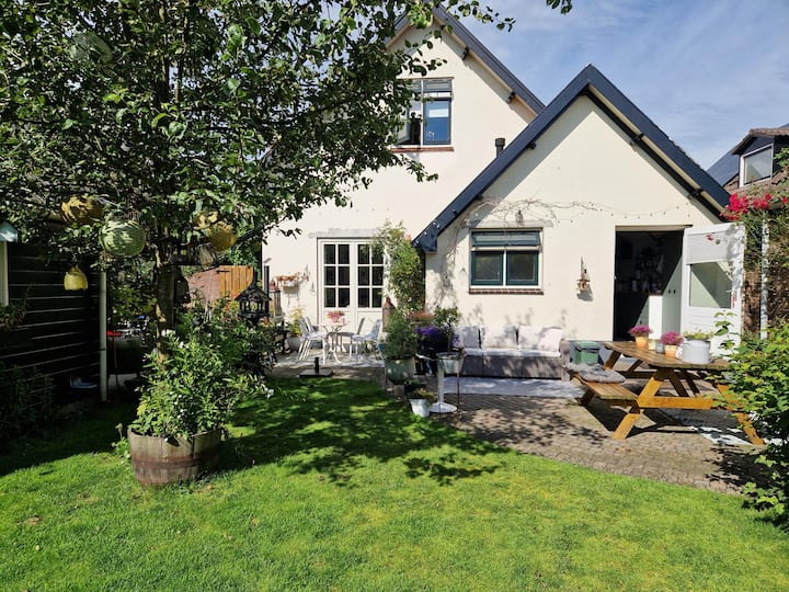 Vrijstaande Gehele Woning Met Tuin Nabij Centrum - Apeldoorn