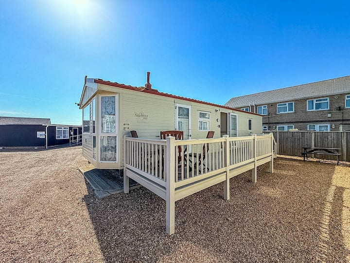 6 Berth Caravan For Hire At Lees Caravan Park In Hunstanton Ref 13006l - Old Hunstanton