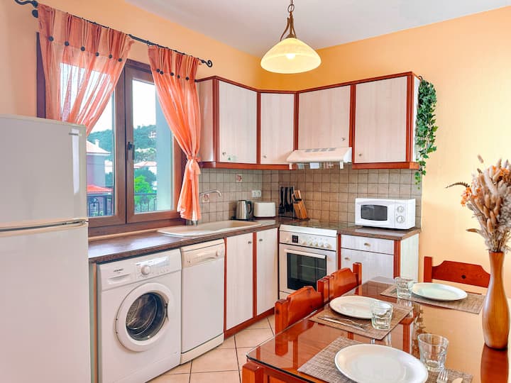 Self-catering Entire Apartment In Skiathos Town - Skiathos