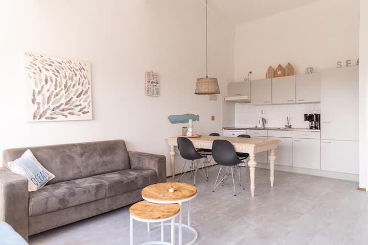 Beach Appartment 44 Aan De Strandopgang! - Callantsoog