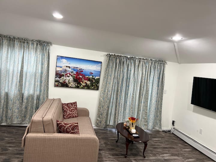 Cozy 3 Bedroom 2 Bath Apt Near Jfk & Ubs Arena - Valley Stream, NY