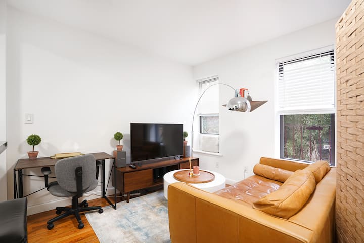 ★ Newly Renovated Studio In Prime Location - Ues ★ - West New York, NJ