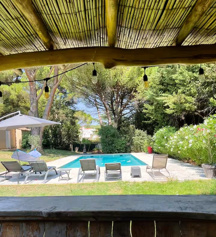 Grande Villa Avec Piscine Dans La Campagne Aixoise - Marignane
