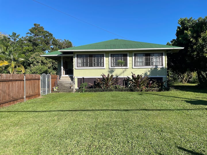 Custom-built Historical Home In The Heart Of Hilo - Hilo, HI