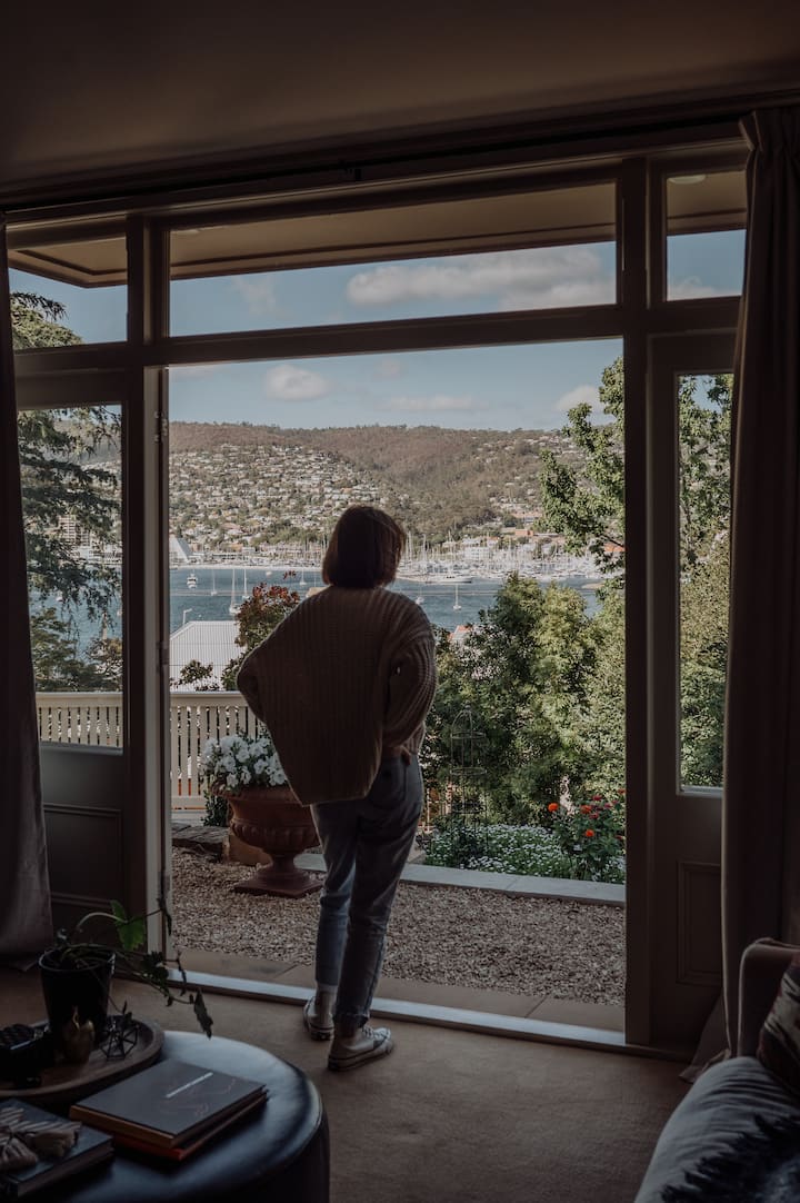 Luxury Battery Point Retreat - Hobart