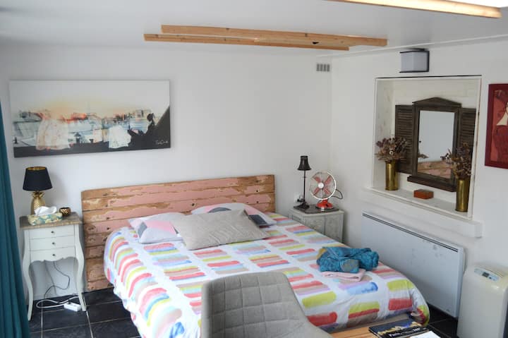 Studio Chaleureux Avec Terrasse - Alfortville