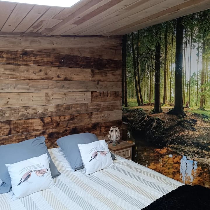 Le P'tit Nid :  Mini Loft Pour 2 à 4 Personnes - Wellin