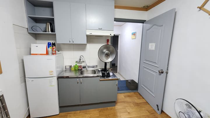 출장,면접,시험,실습 등 1인을 위한 객실입니다. - Daejeon