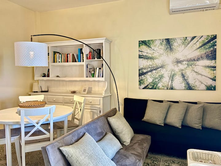 A Few Yards From The Beach - Alghero