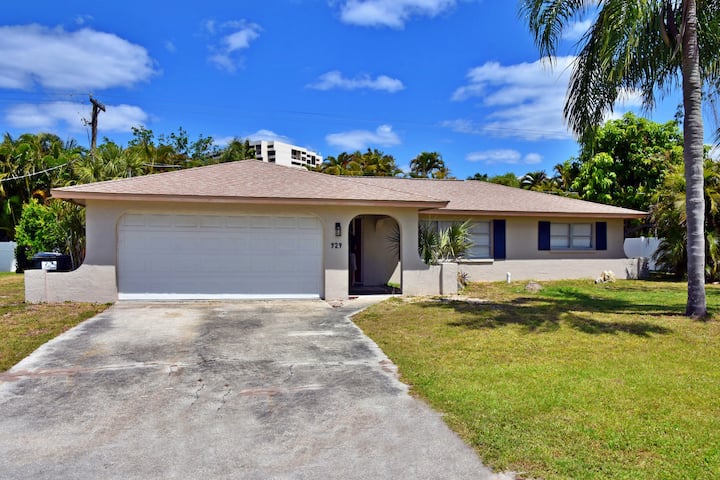 Fort Myers River Pearl - Sanibel Island, FL
