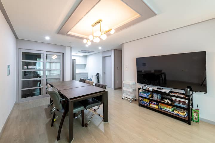 청라아지트 201 (2pc, 플스5, 보드게임, 넷플릭스) #청라국제도시 - Incheon