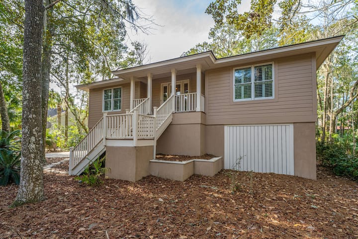 Seabrook Family Escape •Beach By Bike •Porch & Bbq - Kiawah Island, SC