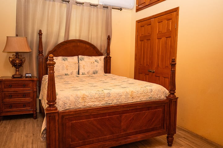 Blue Oasis 242 - Spacious 1 Bed 1 Bath - The Bahamas