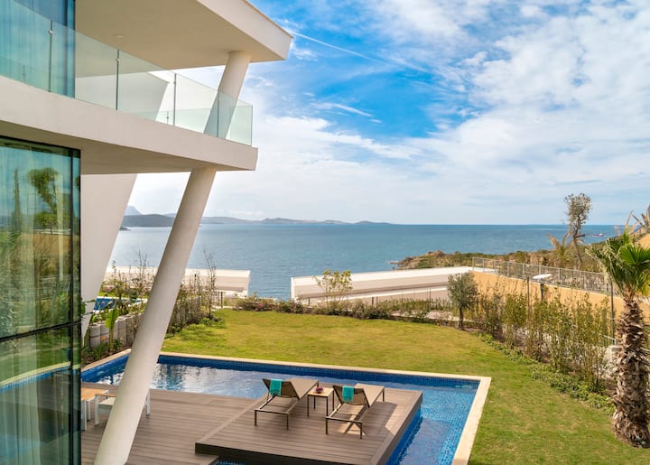 4br Garden Villa  Private Pool  Aegean Elegance - Güvercinlik